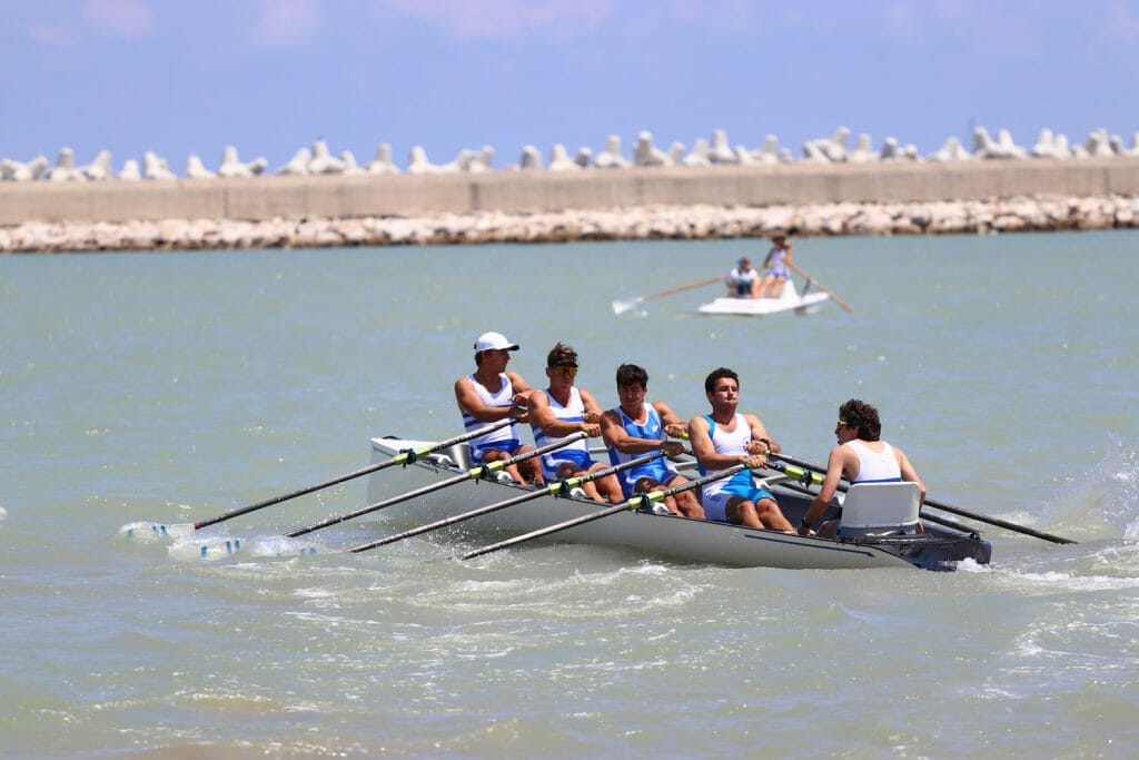 Pescara, i risultati finali nel quattro di coppia con timoniere Senior ...